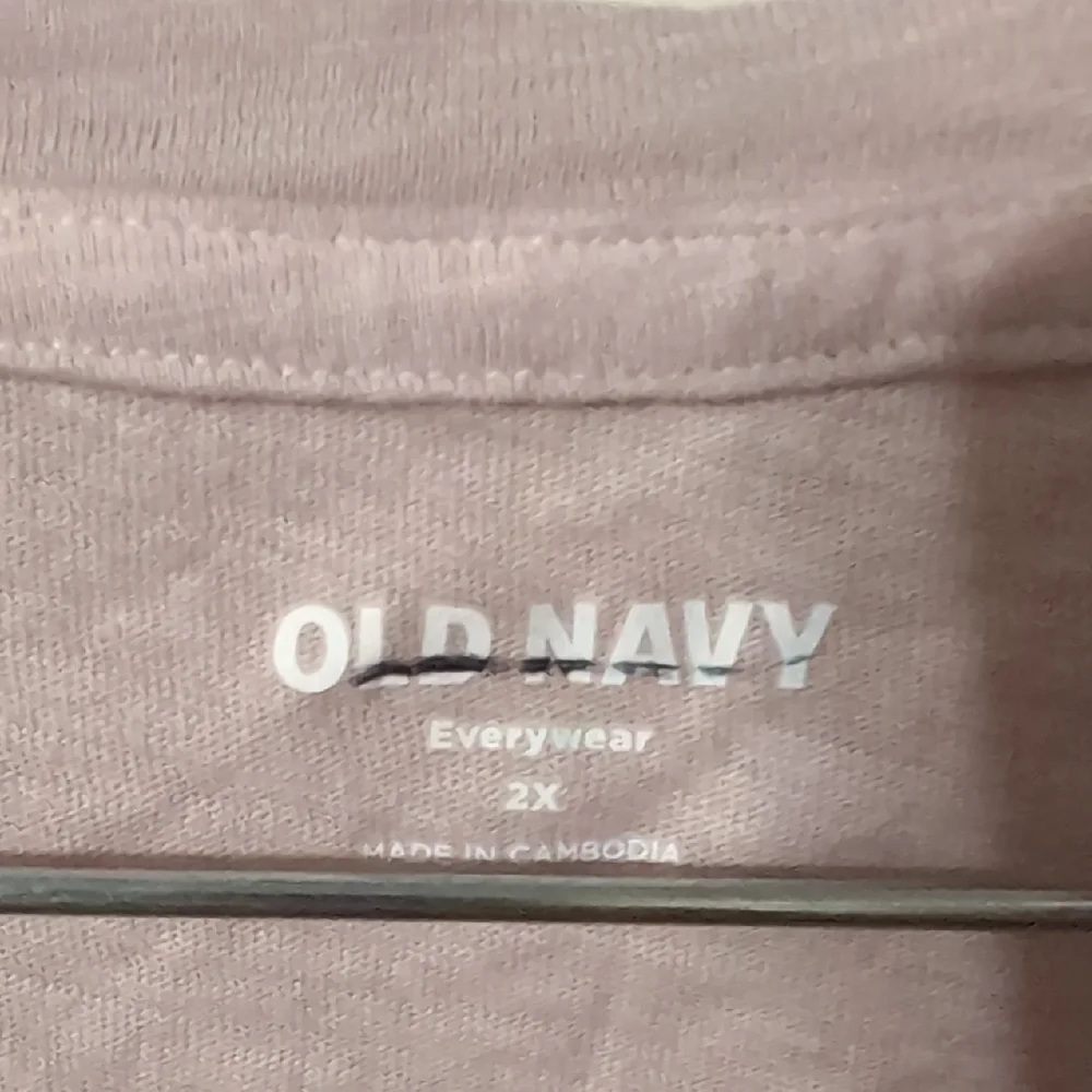 Old Navy | Tops | Old Navy Pink And White Ombre Short Sleeve Tee | Poshmark
